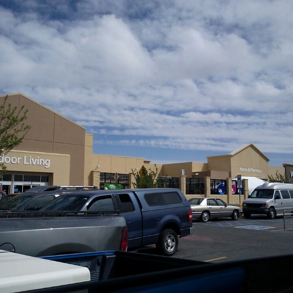 Walmart Supercenter - 1400 W Main St
