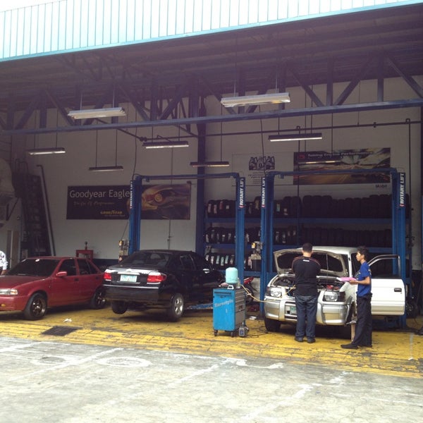 Goodyear Servitek Logo