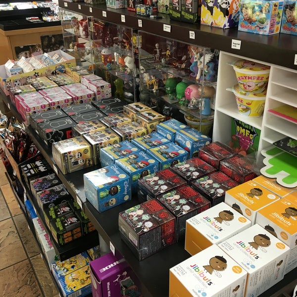 Pop Monster - Toy Store