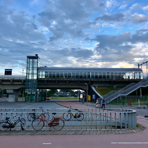 Photos at Station Arnhem Zuid - 5 tips