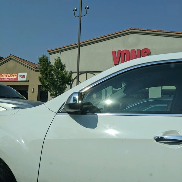 VONS - Grocery Store in Woodward Park