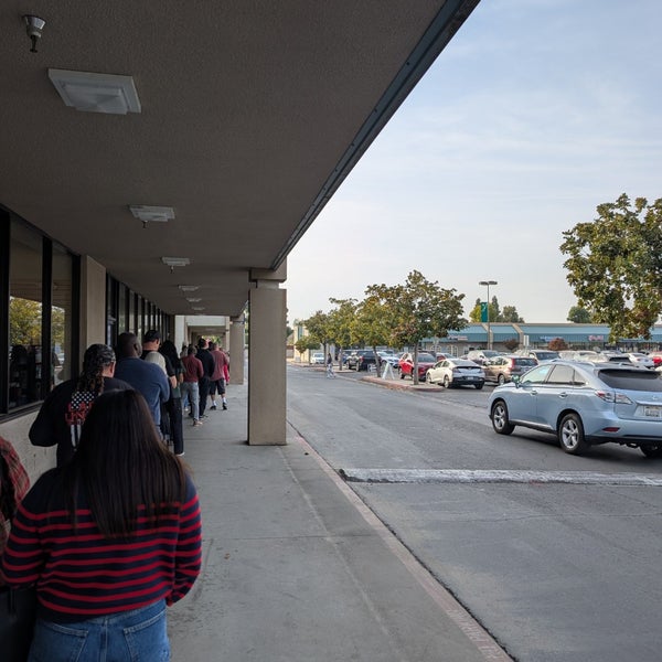 Fig Garden Regional Library - Library
