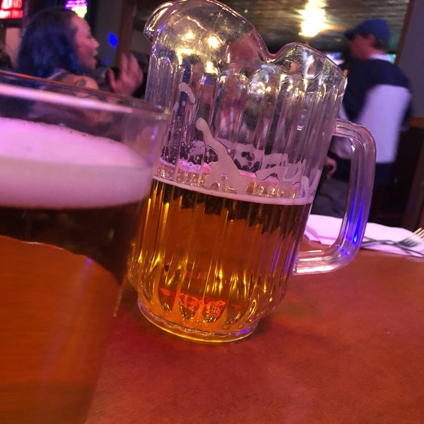 Uncle Mo's Snappy Inn - Downtown Renton - Renton, WA