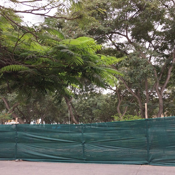 Parque Mariscal Castilla - Henry Lewer