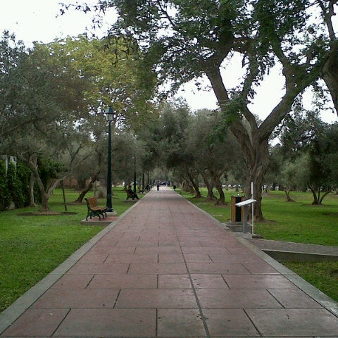 Bosque El Olivar - Park in San Isidro