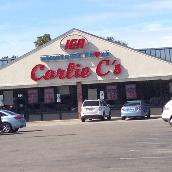 Carlie C's IGA - 604 S Wall St