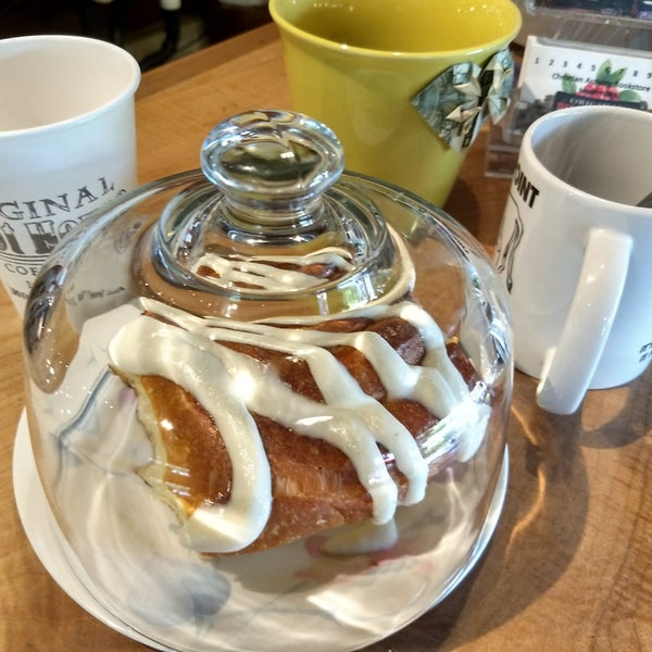 Christian Armory Bookstore & Pilot House Coffee Shop - 408 W Main St