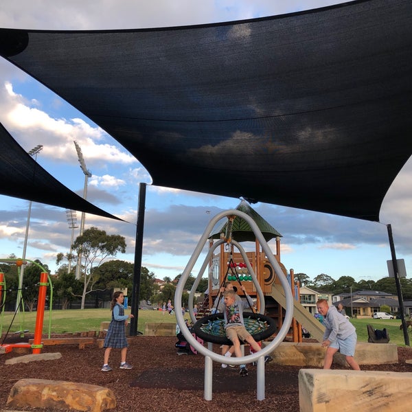 Taplin Park - Park in Drummoyne