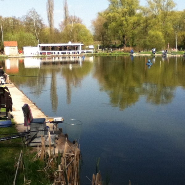 Visvijver vzw ' het goudvisje' - 2 tips from 188 visitors