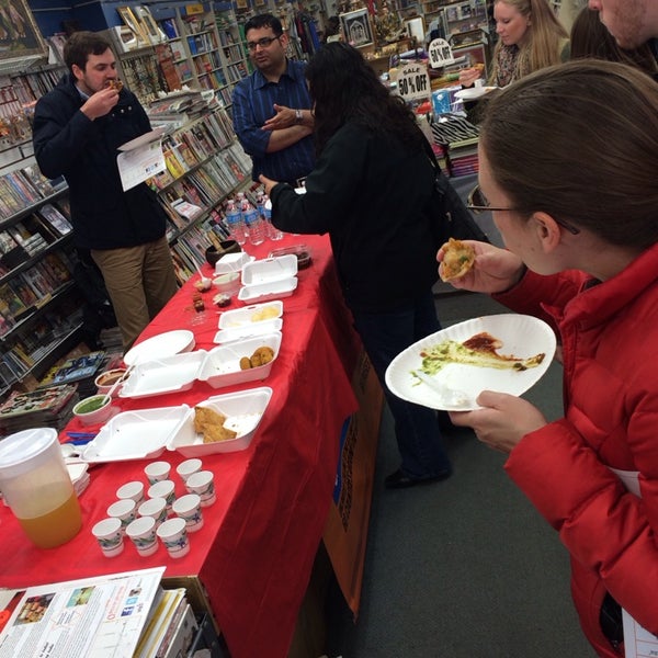 India Book House - West Ridge - 2541 W Devon Ave