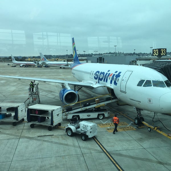 Spirit Airlines Ticket Counter - Midway District - Terminal 1