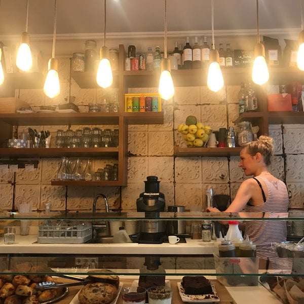 Le Poutch (Now Closed) - Porte Saint-Martin - 31 tips