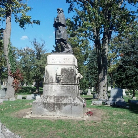Simon Kenton grave - Cemetery in Urbana
