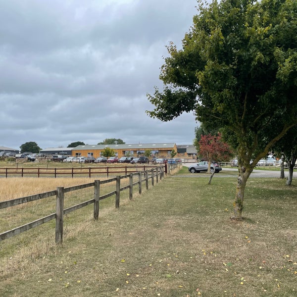 Hartley Farm - Food and Beverage Retail