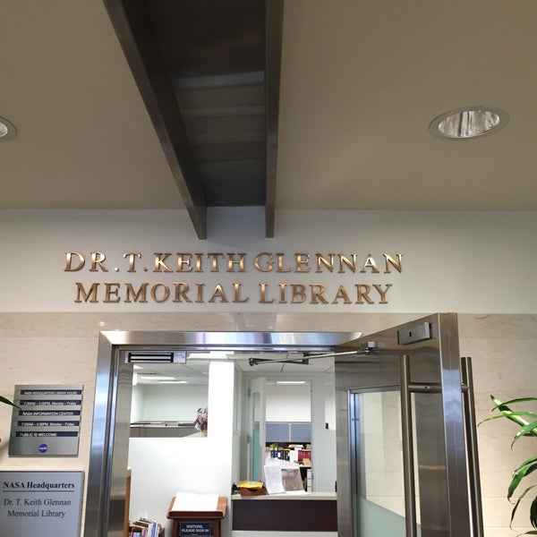 Inside Nasa Headquarters Office