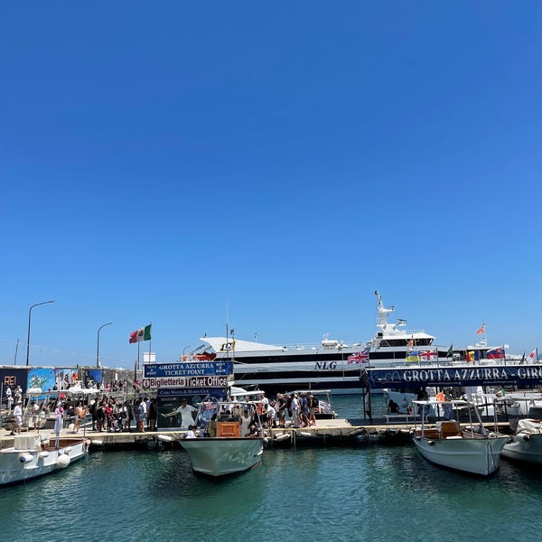 Funicolare di Capri - Stazione Marina Grande - Via Marina Grande
