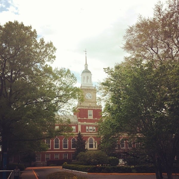 Founder's Library - Howard University - 3 tips