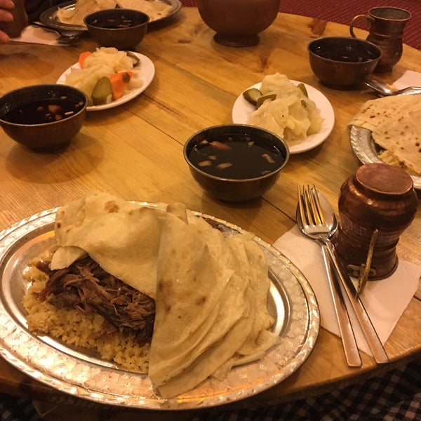 Tarihi Osmanlı Sofrası - 872 ziyaretçidan 17 tavsiye