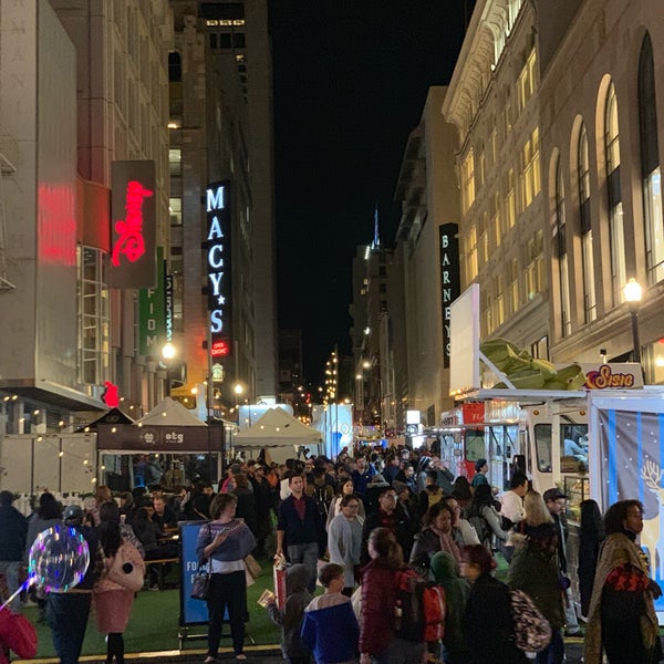 Off The Grid: Stockton Winter Walk (Now Closed) - Downtown San ...