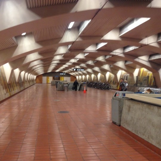 24th St. Mission BART Station - Mission District - 2800 Mission St