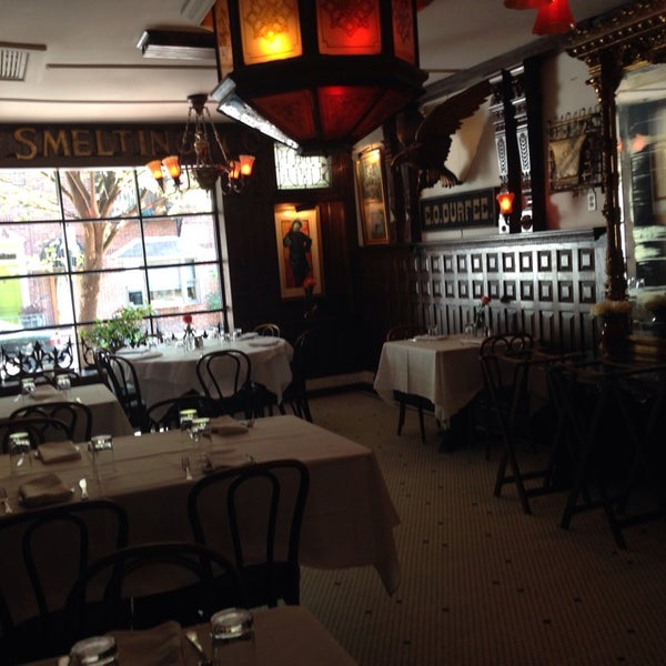 Photos at Saloon Restaurant - Italian Restaurant in Bella Vista - Southwark