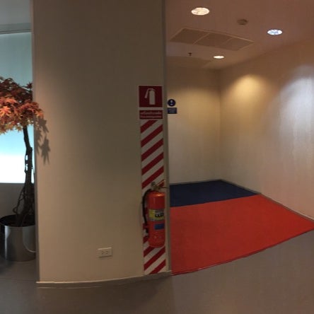 Photos at อาคารหะรินธร (Harindhorn Building) - บางรัก, กรุงเทพมหานคร