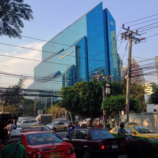 Photos at อาคารหะรินธร (Harindhorn Building) - บางรัก, กรุงเทพมหานคร