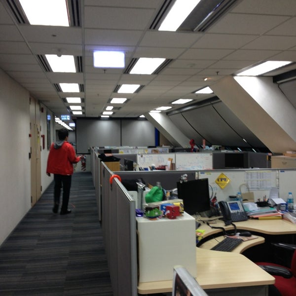 Photos at อาคารหะรินธร (Harindhorn Building) - บางรัก, กรุงเทพมหานคร