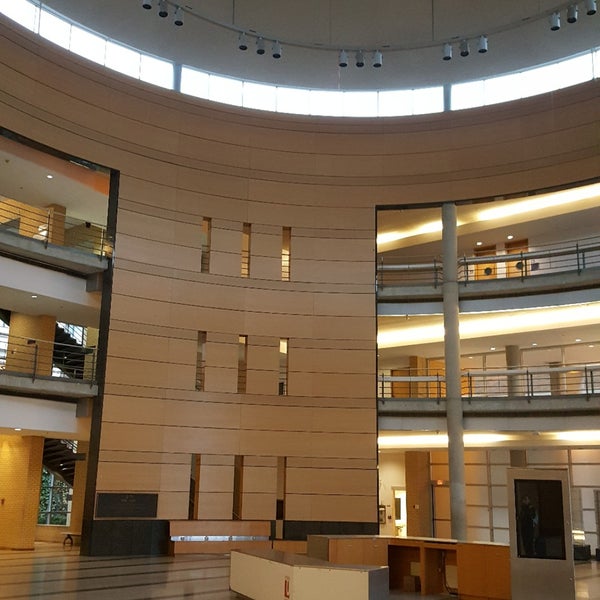 Vari Hall - 4700 Keele St