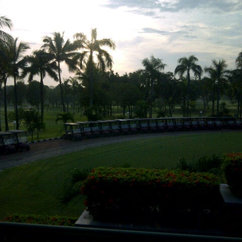 Sedana Golf Course - Golf Course