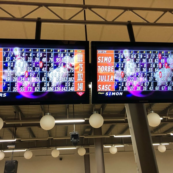 Strike Bowling - Bowling Alley