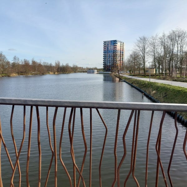 Brug Rondje Weerwater — Reinforcing Barrier Bridge - Bridge in Almere Stad