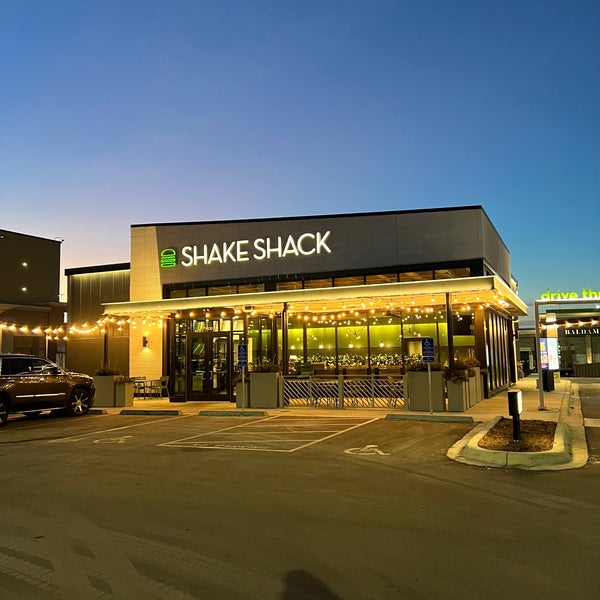 Shake Shack - 3 tips from 34 visitors