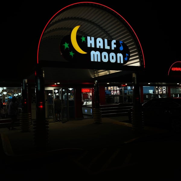 Half Moon Drive In - 19 tips