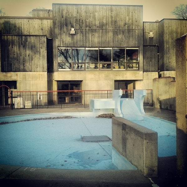 Luxton Park - University - 72 visitors