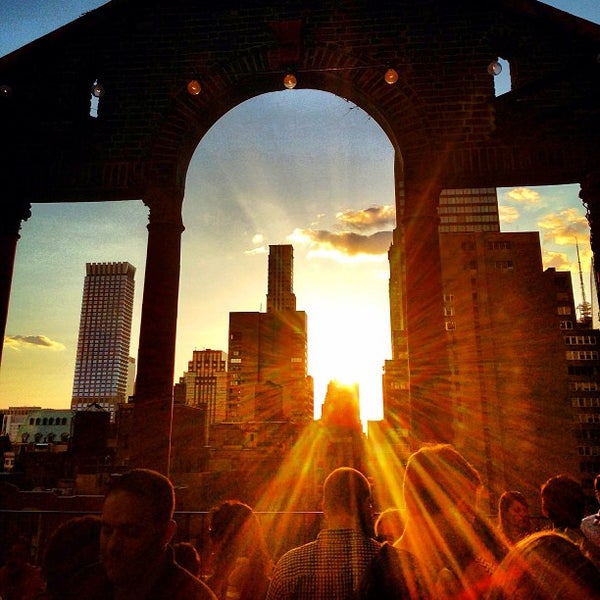 Photos at Pod 39 Rooftop Bar - Cocktail Bar in Murray Hill