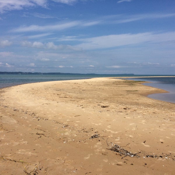 TOPICO (Sandbar East Grand Traverse Bay) - Beach