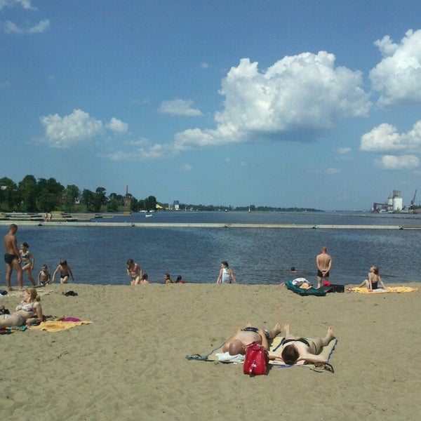 Ķīpsalas pludmale - Beach in Riga