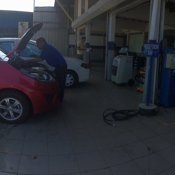 Pusat Servis Proton - Automotive Repair Shop in Ampang