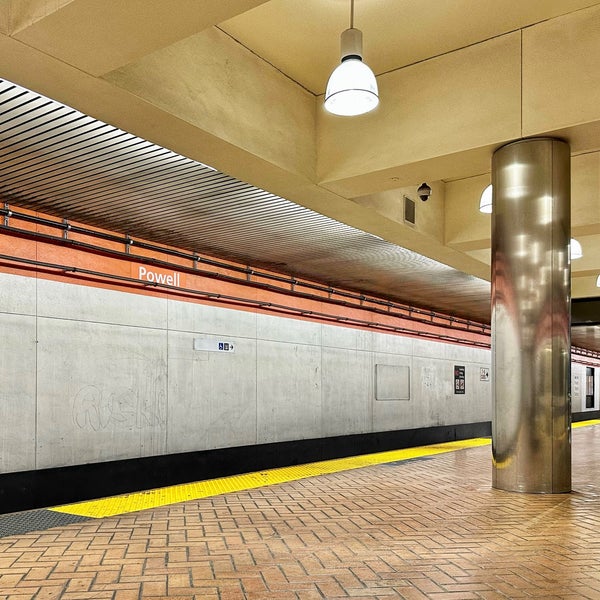Powell St. BART Station - Metro Station in San Francisco