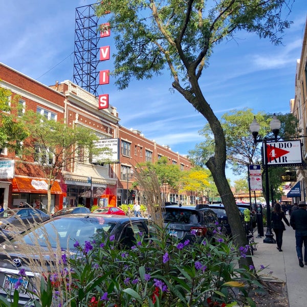 Lincoln Square - Ravenswood - Chicago, IL