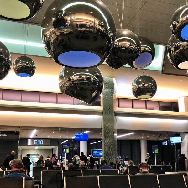 Gate E10 - Terminal 3