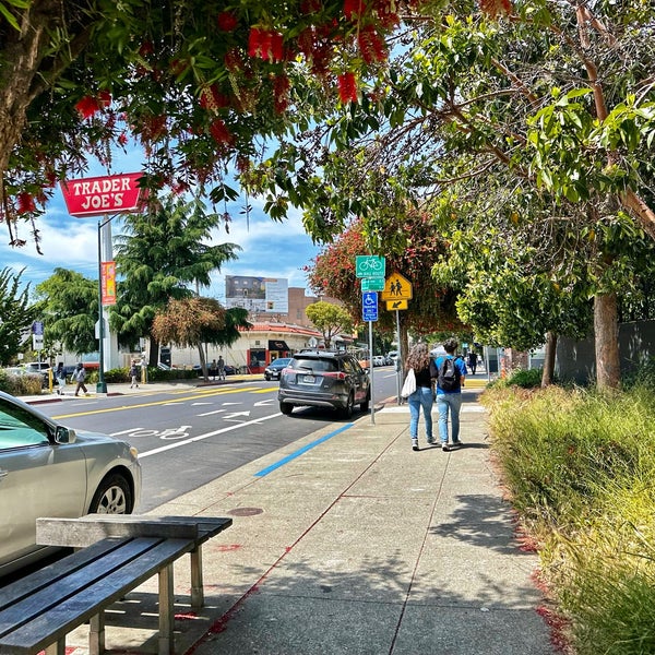Rockridge - Oakland, CA