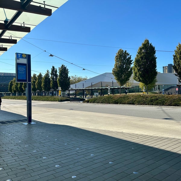 UBC Bus Loop - 버스 터미널