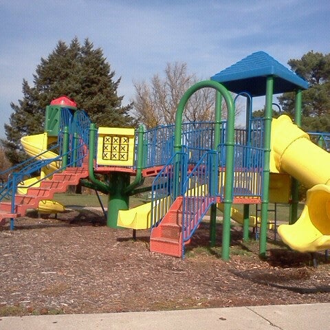 The Mill Dam "Beaudette Park" - Park