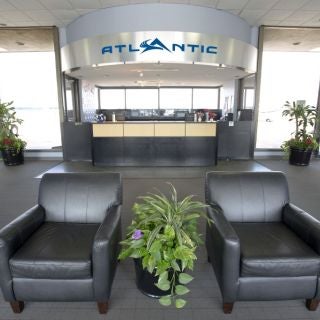 Atlantic Aviation IAH - 3 tips from 214 visitors