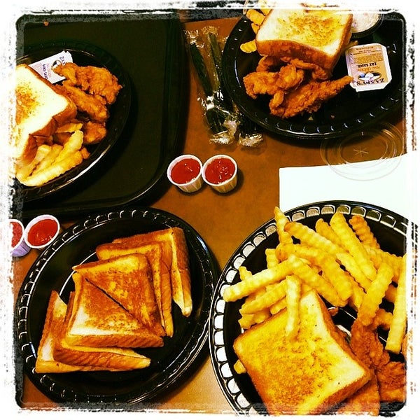 Zaxby's Chicken Fingers & Buffalo Wings - Restaurant spécialisé dans le ...