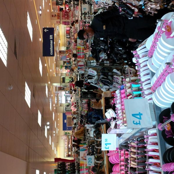 Primark - Clothing Store in Watford