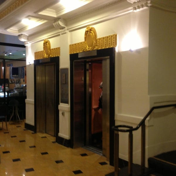 Powell Hotel (Now Closed) - Hotel in Downtown San Francisco-Union Square