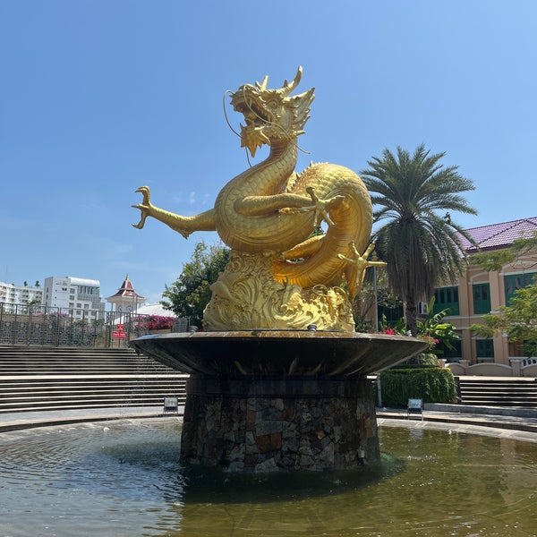 Hai Leng Ong Statue (Golden Dragon) - Monument in Mueang Phuket